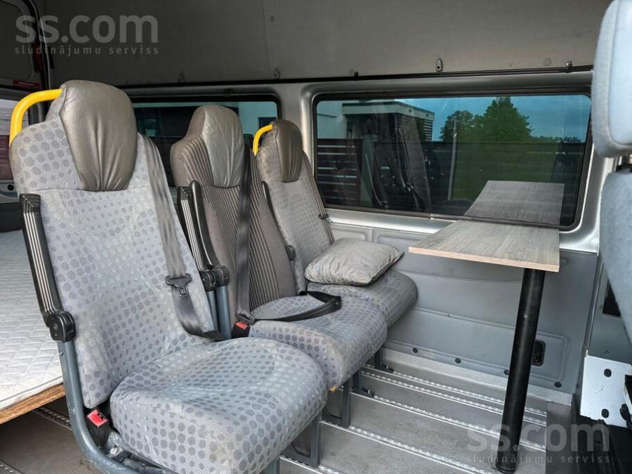 Ford Transit 2011 in Riga, with an engine capacity of 2.20 L and mileage of 315 thousand km for 7950 €, photo 12 on AUTOMOTO.COM.LV