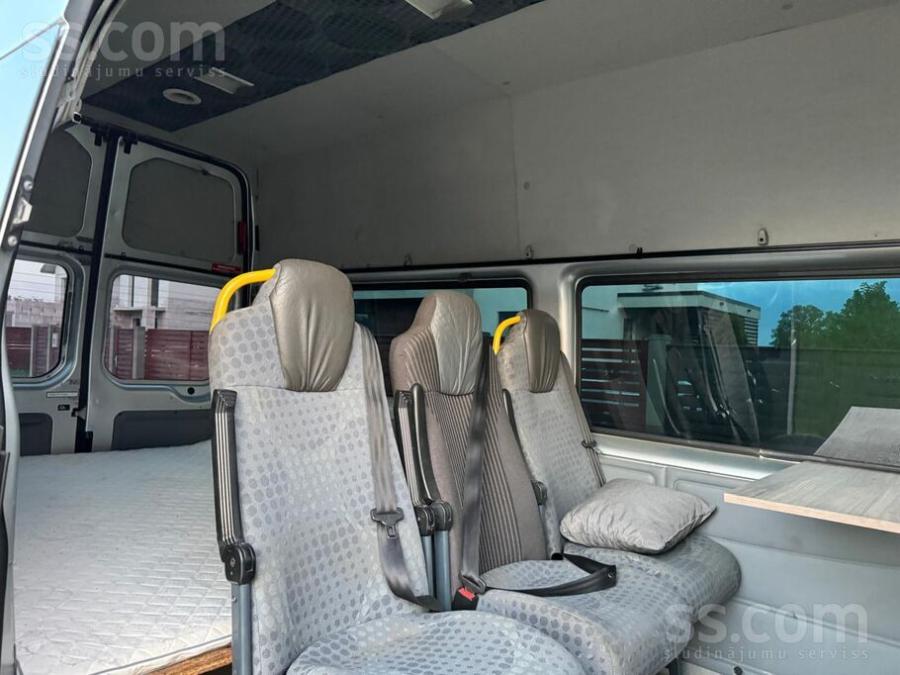 Ford Transit 2011 in Riga, with an engine capacity of 2.20 L and mileage of 315 thousand km for 7950 €, photo 13 on AUTOMOTO.COM.LV