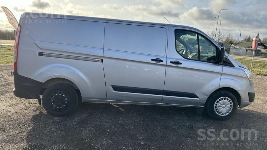 Ford Transit 2013 in Daugavpils, with an engine capacity of 2.20 L and mileage of 42 thousand km for 5750 €, photo 6 on AUTOMOTO.COM.LV