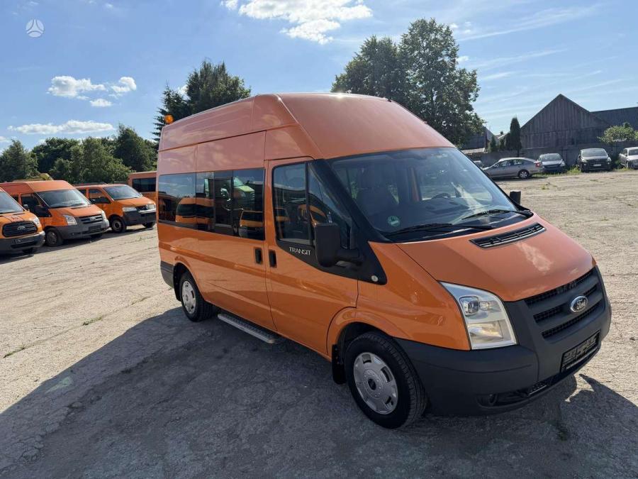 Orange Ford Transit 2012 in Kelme, with an engine capacity of 2.20 L and mileage of 182 thousand km for 7600 €, photo 1 on AUTOMOTO.COM.LV
