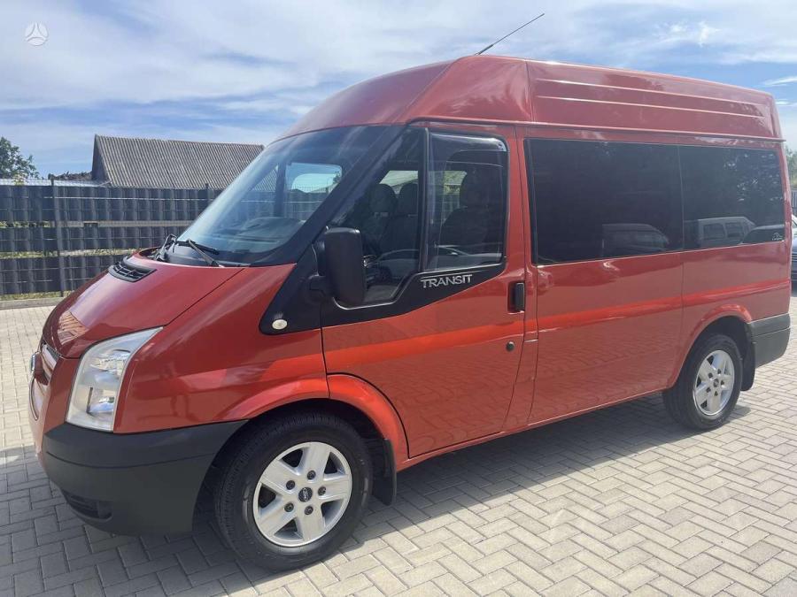 Orange Ford Transit 2012 in Taurage, with an engine capacity of 2.20 L and mileage of 245 thousand km for 6300 €, photo 1 on AUTOMOTO.COM.LV