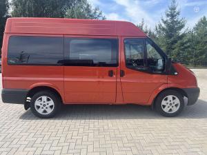 Orange Ford Transit 2012 in Taurage, with an engine capacity of 2.20 L and mileage of 245 thousand km for 6300 €, photo 7 on AUTOMOTO.COM.LV