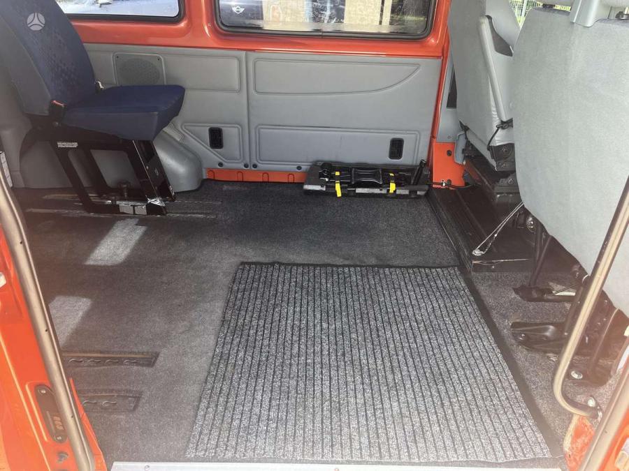 Orange Ford Transit 2012 in Taurage, with an engine capacity of 2.20 L and mileage of 245 thousand km for 6300 €, photo 12 on AUTOMOTO.COM.LV