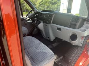 Orange Ford Transit 2012 in Taurage, with an engine capacity of 2.20 L and mileage of 245 thousand km for 6300 €, photo 15 on AUTOMOTO.COM.LV