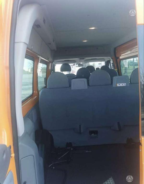 Orange Ford Transit 2014 in Kaunas, with an engine capacity of 2.20 L and mileage of 211 thousand km for 8000 €, photo 11 on AUTOMOTO.COM.LV