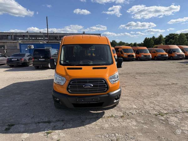 Orange Ford Transit 2016 in Kelme, with an engine capacity of 2.20 L and mileage of 216 thousand km for 12800 €, photo 2 on AUTOMOTO.COM.LV