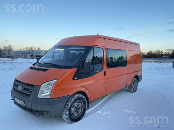 Orange Ford Transit 2007 in Riga, with an engine capacity of 2.40 L and mileage of 500 thousand km for 3550 €, photo 1 on AUTOMOTO.COM.LV