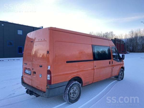 Orange Ford Transit 2007 in Riga, with an engine capacity of 2.40 L and mileage of 500 thousand km for 3550 €, photo 3 on AUTOMOTO.COM.LV