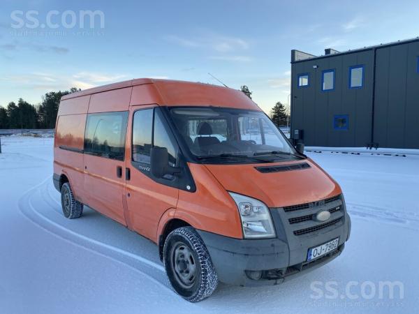 Orange Ford Transit 2007 in Riga, with an engine capacity of 2.40 L and mileage of 500 thousand km for 3550 €, photo 4 on AUTOMOTO.COM.LV