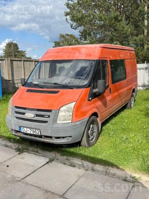 Oranžs Ford Transit 2007 Ogre, ar dzinēja tilpumu 2.40 L un nobraukumu 510 tūkst. km par 1800 €, foto  vietnē AUTOMOTO.COM.LV