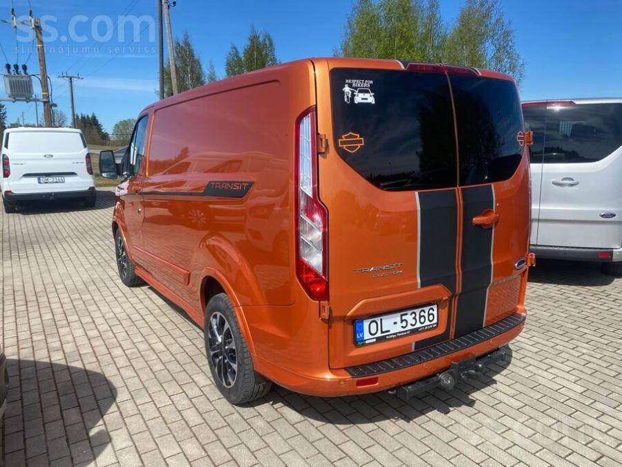 Orange Ford Transit 2021 in Kuldiga, with an engine capacity of 2.00 L and mileage of 76 thousand km for 19900 €, photo 6 on AUTOMOTO.COM.LV