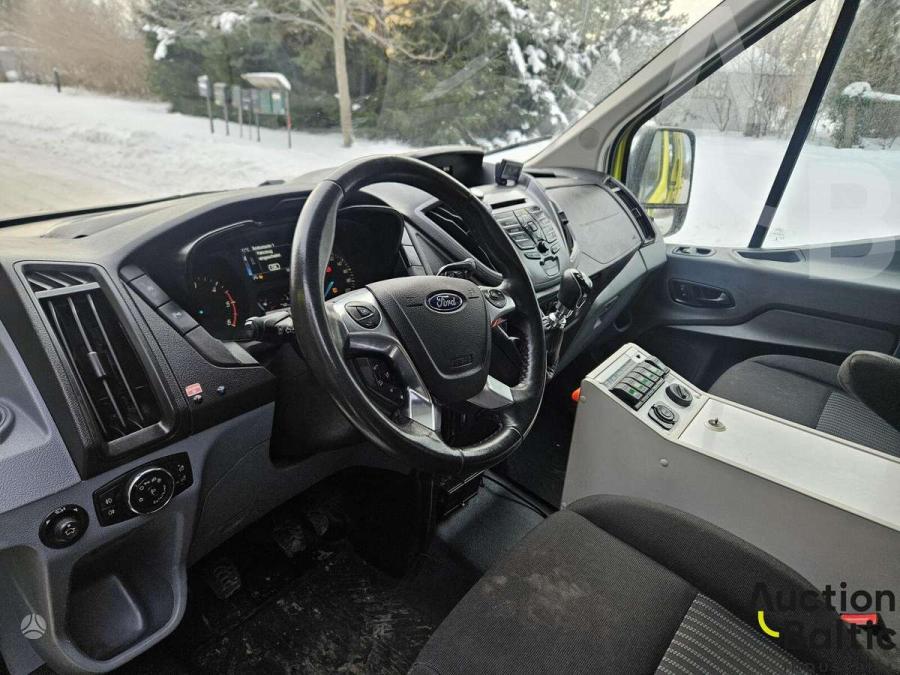 Ford Transit 2019 in Klaipeda, with an engine capacity of 2.00 L and mileage of 164 thousand km for 14200 €, photo 10 on AUTOMOTO.COM.LV