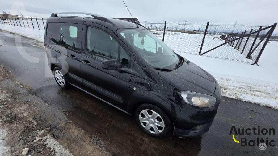 Ford Transit 2019 in Mazeikiai, with an engine capacity of 1.00 L and mileage of 169 thousand km for 3000 €, photo 3 on AUTOMOTO.COM.LV