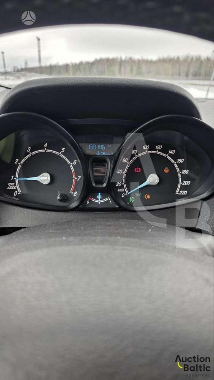 Ford Transit 2019 in Mazeikiai, with an engine capacity of 1.00 L and mileage of 169 thousand km for 3000 €, photo 6 on AUTOMOTO.COM.LV