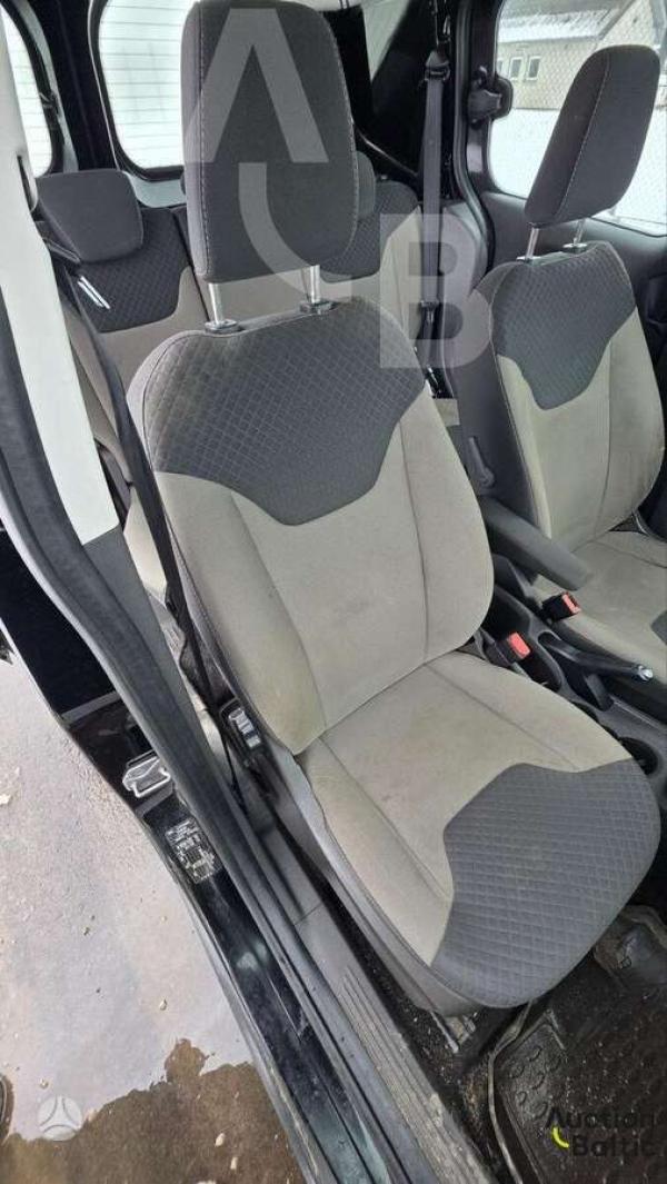 Ford Transit 2019 Mažeikiai, ar dzinēja tilpumu 1.00 L un nobraukumu 169 tūkst. km par 3000 €, foto 8 vietnē AUTOMOTO.COM.LV