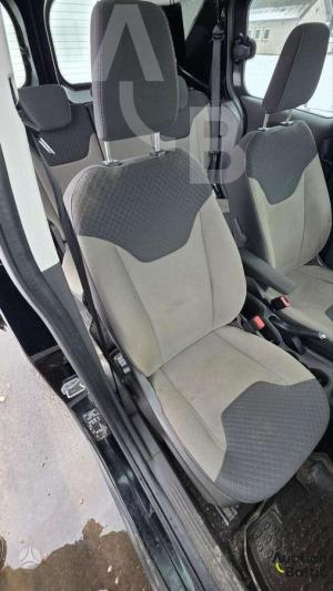 Ford Transit 2019 in Mazeikiai, with an engine capacity of 1.00 L and mileage of 169 thousand km for 3000 €, photo 9 on AUTOMOTO.COM.LV