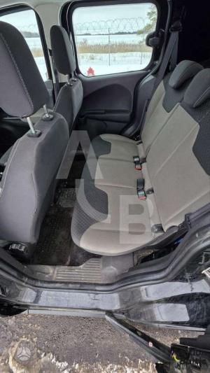 Ford Transit 2019 in Mazeikiai, with an engine capacity of 1.00 L and mileage of 169 thousand km for 3000 €, photo 11 on AUTOMOTO.COM.LV