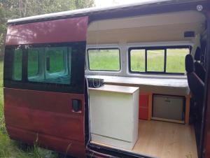 Sarkans Ford Transit 2004 Viļņa, ar dzinēja tilpumu 2.00 L un nobraukumu 250 tūkst. km par 2999 €, foto 16 vietnē AUTOMOTO.COM.LV
