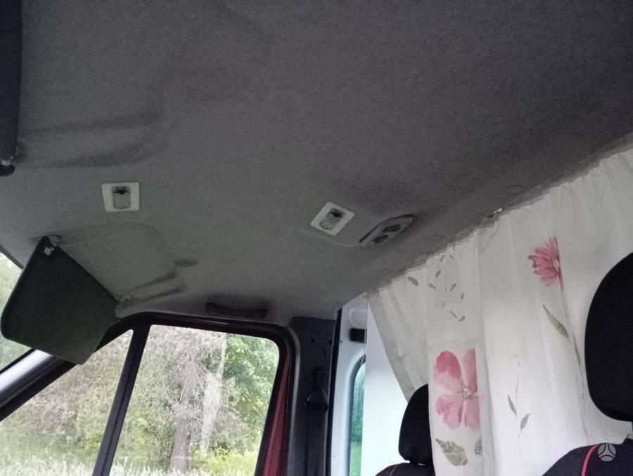 Sarkans Ford Transit 2004 Viļņa, ar dzinēja tilpumu 2.00 L un nobraukumu 250 tūkst. km par 2999 €, foto 17 vietnē AUTOMOTO.COM.LV