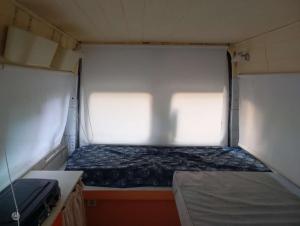 Sarkans Ford Transit 2004 Viļņa, ar dzinēja tilpumu 2.00 L un nobraukumu 250 tūkst. km par 2999 €, foto 30 vietnē AUTOMOTO.COM.LV