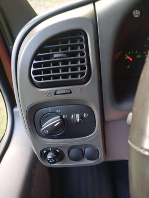 Sarkans Ford Transit 2004 Viļņa, ar dzinēja tilpumu 2.00 L un nobraukumu 250 tūkst. km par 2999 €, foto 41 vietnē AUTOMOTO.COM.LV
