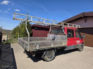 Sarkans Ford Transit 2005 Plungė, ar dzinēja tilpumu 2.50 L un nobraukumu 162 tūkst. km par 1950 €, foto 5 vietnē AUTOMOTO.COM.LV