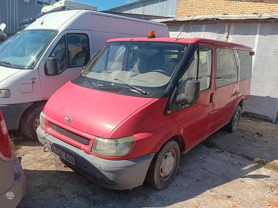 Sarkans Ford Transit 2006 Druskininkai, ar dzinēja tilpumu 2.00 L un nobraukumu 35 tūkst. km par 500 €, foto 5 vietnē AUTOMOTO.COM.LV