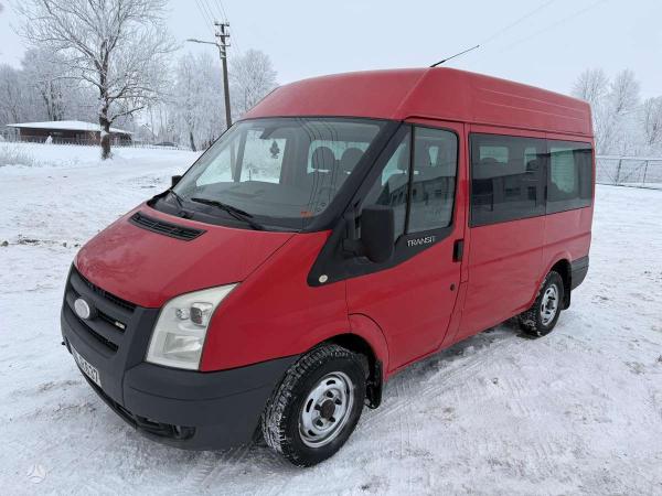 Red Ford Transit 2007 in Skaudvile, with an engine capacity of 2.20 L and mileage of 236 thousand km for 4700 €, photo 2 on AUTOMOTO.COM.LV