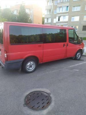 Red Ford Transit 2007 in Visaginas, with an engine capacity of 2.20 L and mileage of 630 thousand km for 3500 €, photo 5 on AUTOMOTO.COM.LV