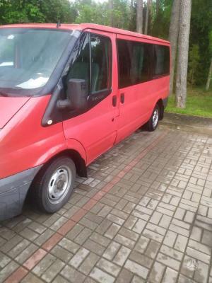 Red Ford Transit 2007 in Visaginas, with an engine capacity of 2.20 L and mileage of 630 thousand km for 3500 €, photo 9 on AUTOMOTO.COM.LV