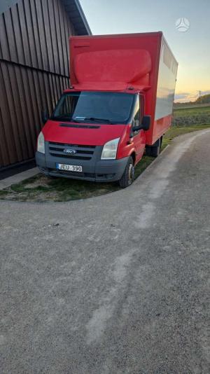 Sarkans Ford Transit 2008 Viļņa, ar dzinēja tilpumu 2.40 L un nobraukumu 296 tūkst. km par 4555 €, foto 1 vietnē AUTOMOTO.COM.LV