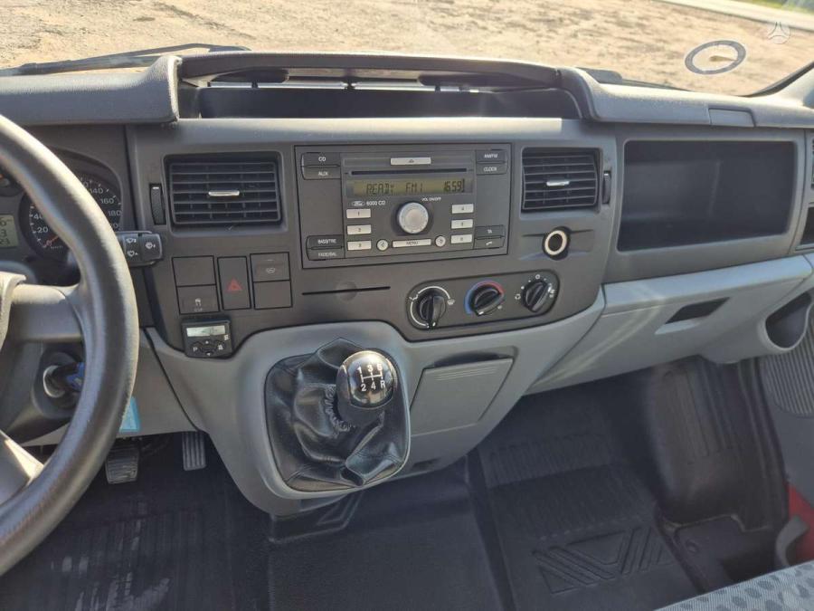 Sarkans Ford Transit 2011 Tauragė, ar dzinēja tilpumu 2.20 L un nobraukumu 98 tūkst. km par 4700 €, foto 14 vietnē AUTOMOTO.COM.LV
