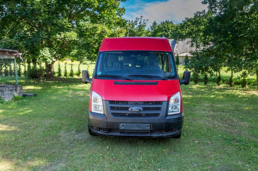 Sarkans Ford Transit 2011 Klaipėda, ar dzinēja tilpumu 2.20 L un nobraukumu 264 tūkst. km par 6500 €, foto 4 vietnē AUTOMOTO.COM.LV