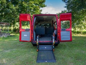 Sarkans Ford Transit 2011 Klaipėda, ar dzinēja tilpumu 2.20 L un nobraukumu 264 tūkst. km par 6500 €, foto 10 vietnē AUTOMOTO.COM.LV