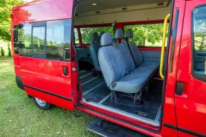Sarkans Ford Transit 2011 Klaipėda, ar dzinēja tilpumu 2.20 L un nobraukumu 264 tūkst. km par 6500 €, foto 13 vietnē AUTOMOTO.COM.LV