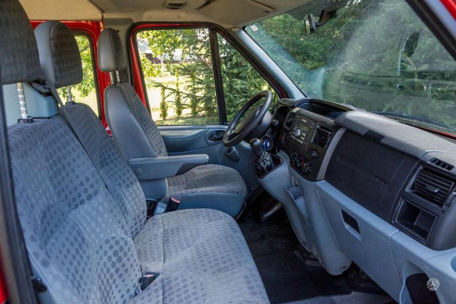 Sarkans Ford Transit 2011 Klaipėda, ar dzinēja tilpumu 2.20 L un nobraukumu 264 tūkst. km par 6500 €, foto 18 vietnē AUTOMOTO.COM.LV