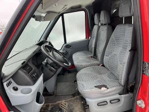 Red Ford Transit 2012 in Vilnius, with an engine capacity of 2.00 L and mileage of 280 thousand km for 2500 €, photo 8 on AUTOMOTO.COM.LV
