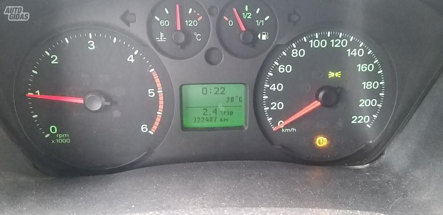 Sarkans Ford Transit 2012 Viļņa, ar dzinēja tilpumu 2.20 L un nobraukumu 322 tūkst. km par 2900 €, foto 18 vietnē AUTOMOTO.COM.LV