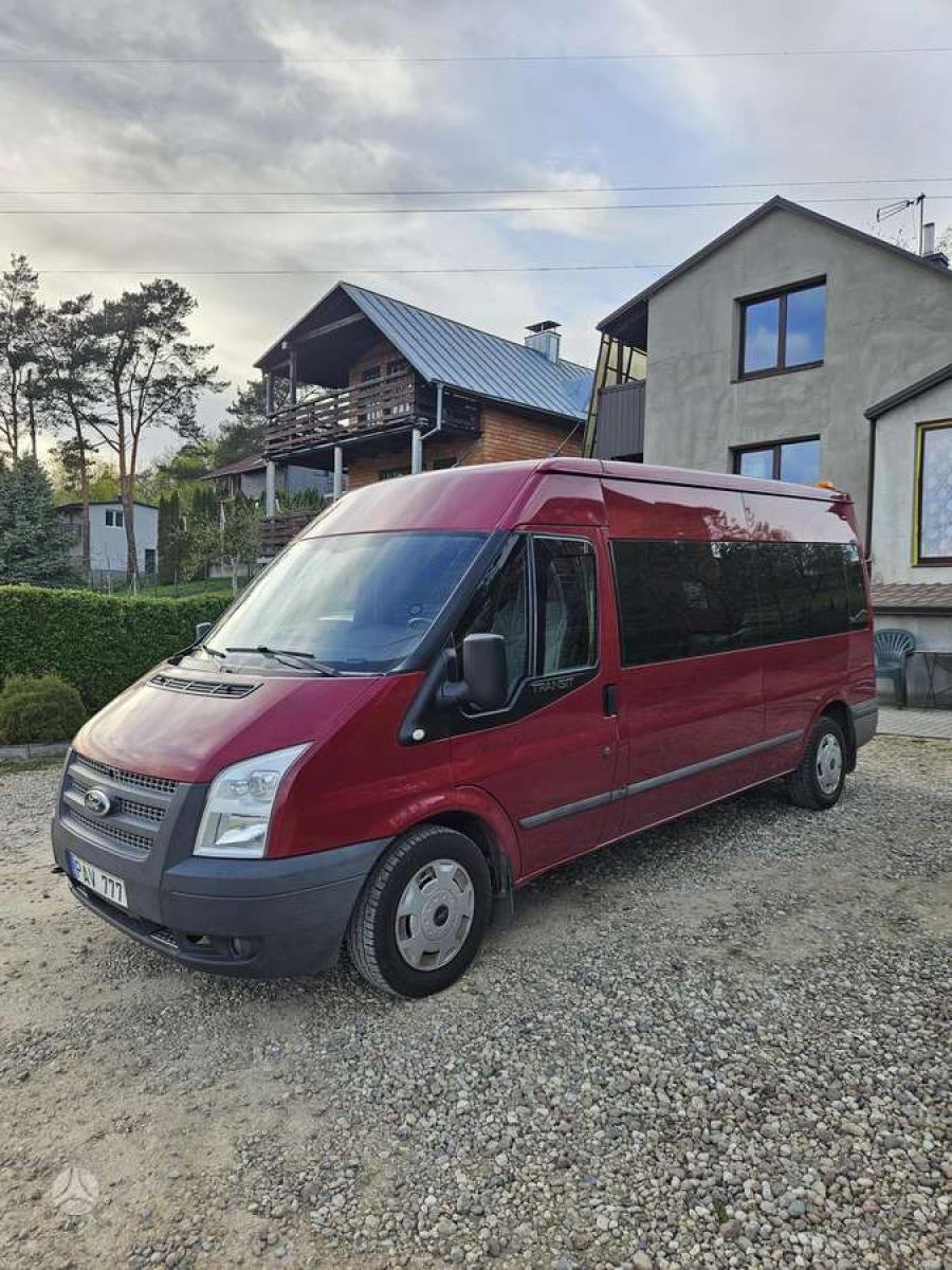 Red Ford Transit 2012 in Kaunas, with an engine capacity of 2.20 L and mileage of 485 thousand km for 7800 €, photo 3 on AUTOMOTO.COM.LV