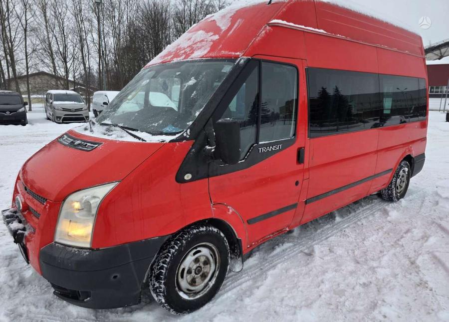 Red Ford Transit 2013 in Marijampole, with an engine capacity of 0.00 L and mileage of 369 thousand km for 4450 €, photo 6 on AUTOMOTO.COM.LV