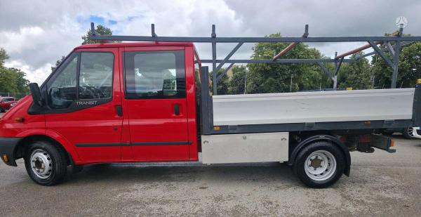Red Ford Transit 2013 in Marijampole, with an engine capacity of 2.20 L and mileage of 136 thousand km for 9550 €, photo 6 on AUTOMOTO.COM.LV