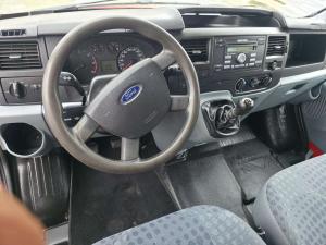 Sarkans Ford Transit 2013 Marijampole, ar dzinēja tilpumu 2.20 L un nobraukumu 136 tūkst. km par 9550 €, foto 12 vietnē AUTOMOTO.COM.LV