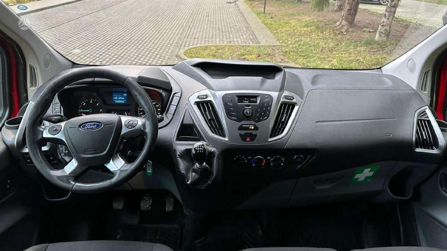 Sarkans Ford Transit 2014 Viļņa, ar dzinēja tilpumu 2.20 L un nobraukumu 255 tūkst. km par 7700 €, foto 11 vietnē AUTOMOTO.COM.LV