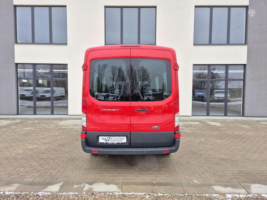 Red Ford Transit 2016 in Marijampole, with an engine capacity of 2.00 L and mileage of 242 thousand km for 13500 €, photo 5 on AUTOMOTO.COM.LV