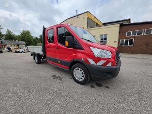 Red Ford Transit 2018 in Moletai, with an engine capacity of 2.00 L and mileage of 165 thousand km for 13900 €, photo 3 on AUTOMOTO.COM.LV
