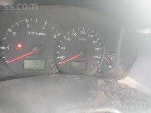 Red Ford Transit 2004 in Daugavpils, with an engine capacity of 2.00 L and mileage of 385 thousand km for 1000 €, photo 11 on AUTOMOTO.COM.LV