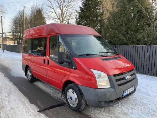 Sarkans Ford Transit 2008 Rīga, ar dzinēja tilpumu 2.20 L un nobraukumu 356 tūkst. km par 3250 €, foto 1 vietnē AUTOMOTO.COM.LV