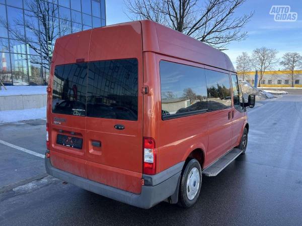 Sarkans Ford Transit 2011 Panevēža, ar dzinēja tilpumu 2.20 L un nobraukumu 136 tūkst. km par 4850 €, foto 5 vietnē AUTOMOTO.COM.LV