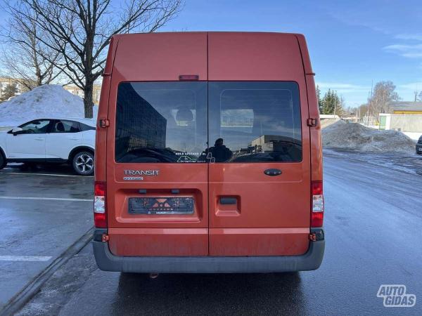 Sarkans Ford Transit 2011 Panevēža, ar dzinēja tilpumu 2.20 L un nobraukumu 136 tūkst. km par 4850 €, foto 6 vietnē AUTOMOTO.COM.LV