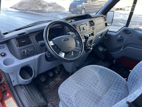 Sarkans Ford Transit 2011 Panevēža, ar dzinēja tilpumu 2.20 L un nobraukumu 136 tūkst. km par 4850 €, foto 10 vietnē AUTOMOTO.COM.LV